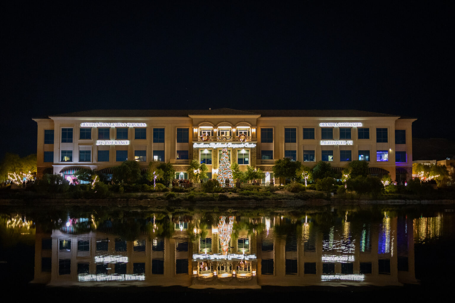 Southern Highlands Tree Lighting Event - Southern Highlands HOA