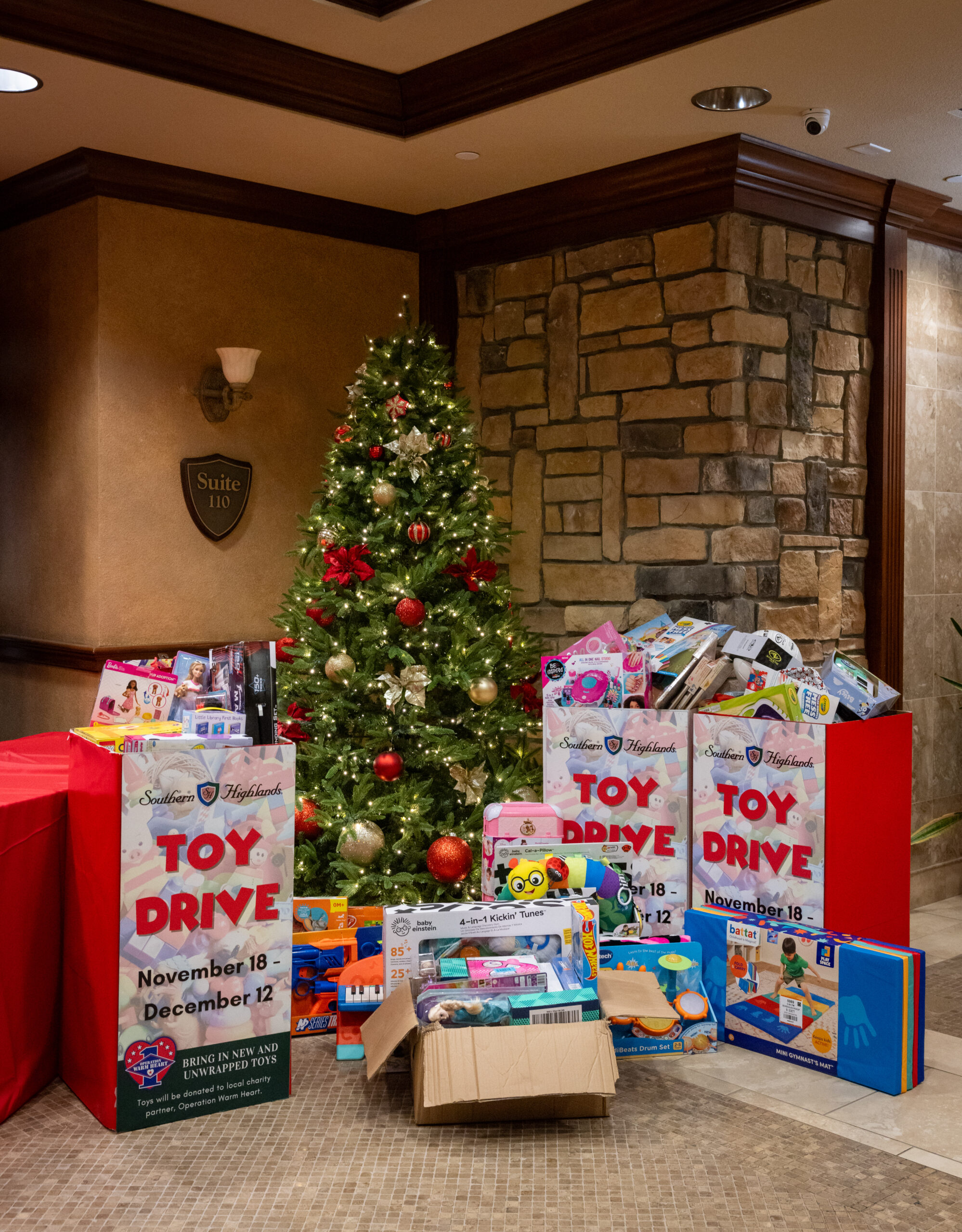 Southern Highlands Tree Lighting Event - Southern Highlands HOA